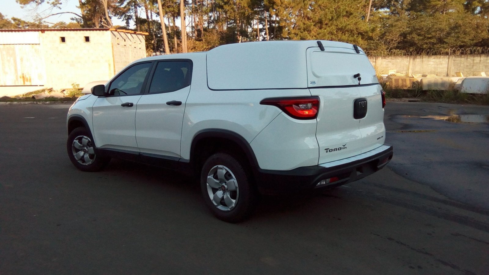 Capota de Fibra Fiat Toro - Premium Capotas